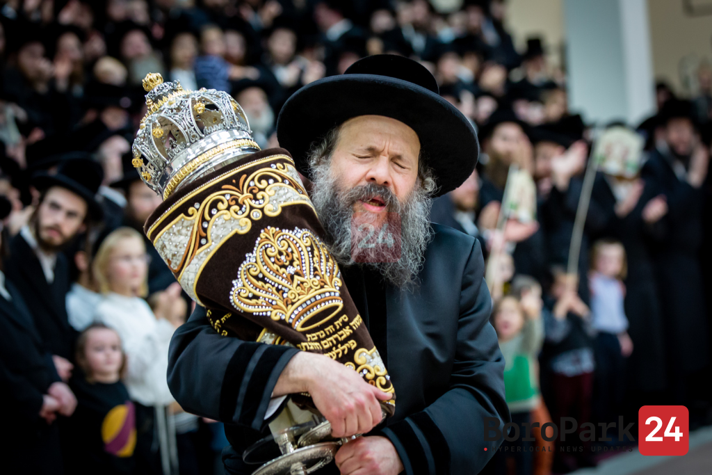TODAY: Hachnosas Sefer Torah to Khal Bobov-45 – Boro Park 24